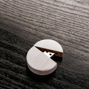 Set of 10 128MB Round Wooden Maple White Wash USB 2.0 Flash Drive, Bulk ...