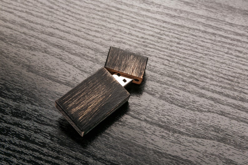 Antique Maple 16GB USB Flash Drive Stained in Nightshade | Etsy