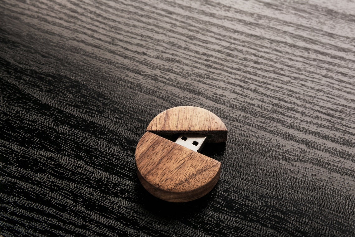 Set of 10 Round Wooden Walnut USB 2.0 Flash Drive Walnut Usb - Etsy