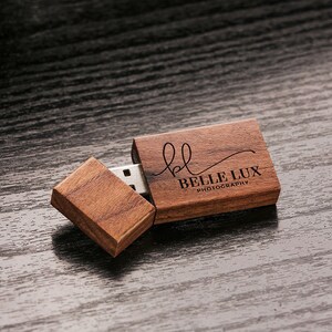 Set of 100 Wooden Walnut USB Flash Drive - Personalized Custom Wooden ...