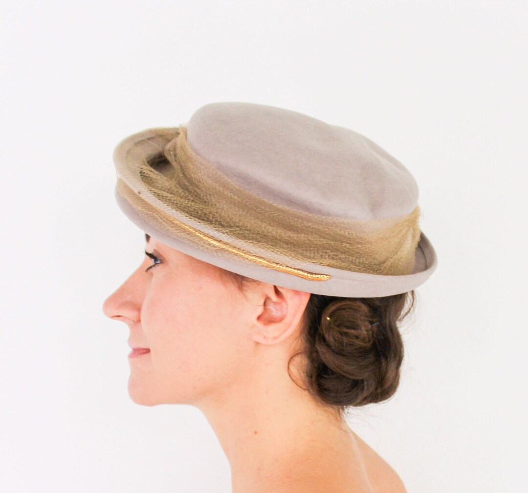 1950s Beige Wool Felt Hat | 50s Beige Wool Saucer Hat | Small Beige ...