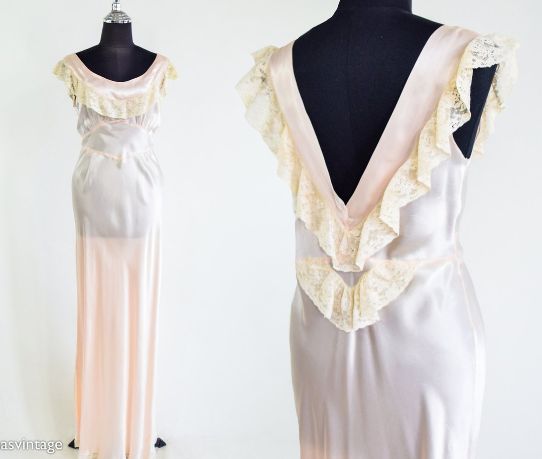 1940s Pale Pink Long Nightgown | 40s Pink & Lace Nightgown | Colleen ...