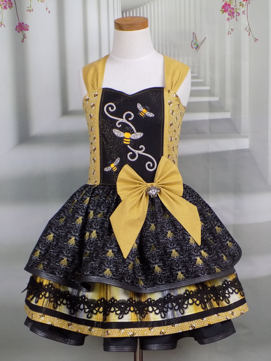 Queen Bee Outfit Bee Pageant Dress Queen of Bees Costume - Etsy