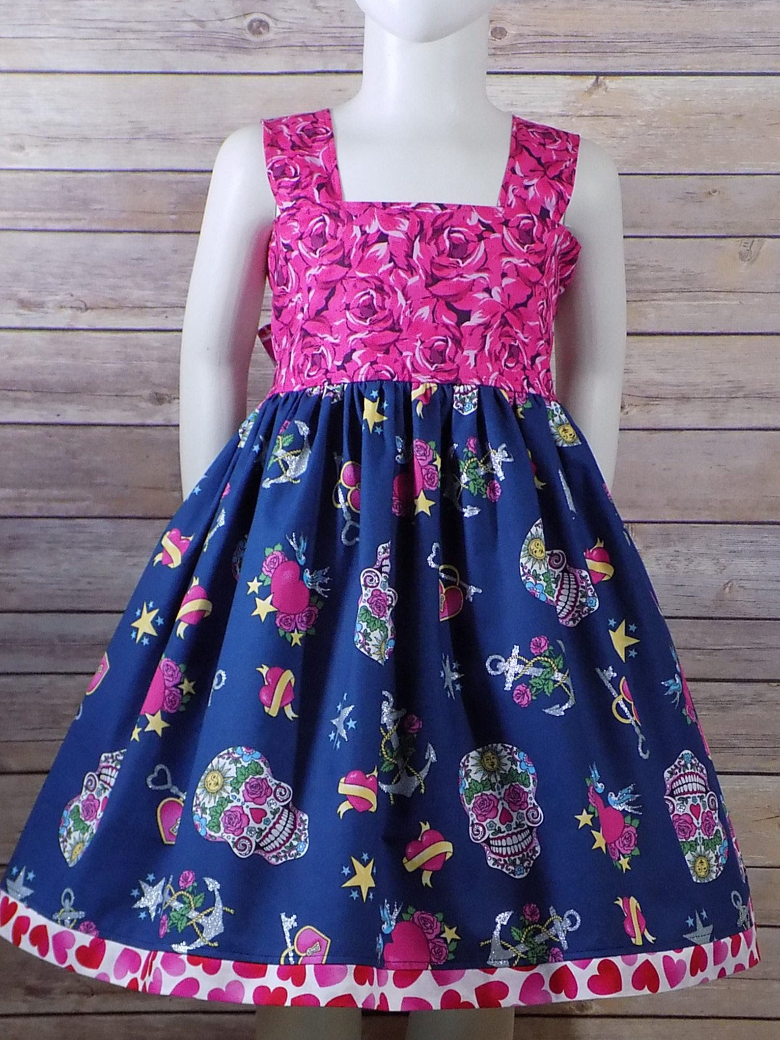 Girls Skull Dress, Pink Roses, Day of Dead, Sugar, Skeleton, Goth ...