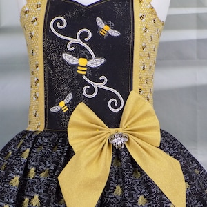 Queen Bee Outfit, Bee Pageant Dress, Queen of Bees Costume, OOC, Corset ...