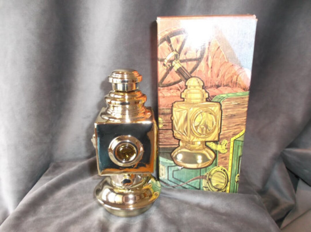 Vintage Avon Auto Lantern Full of Deep Woods After Shave and Talc - Etsy