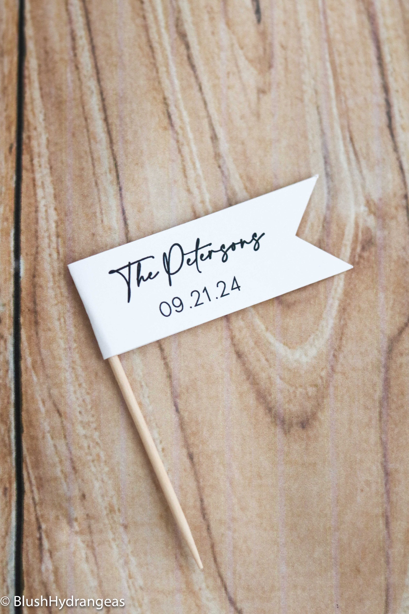 Custom SCRIPT Modern Flags - Minimal Classic Personalized Cupcake Flags ...