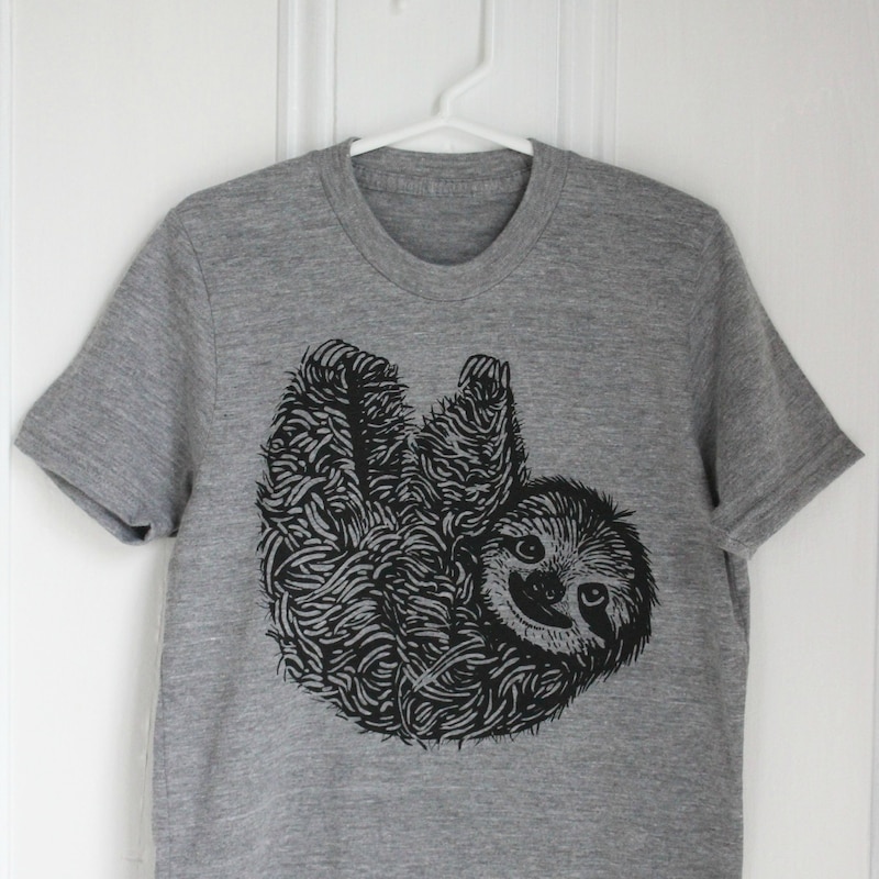 Sloth Tshirt - Etsy