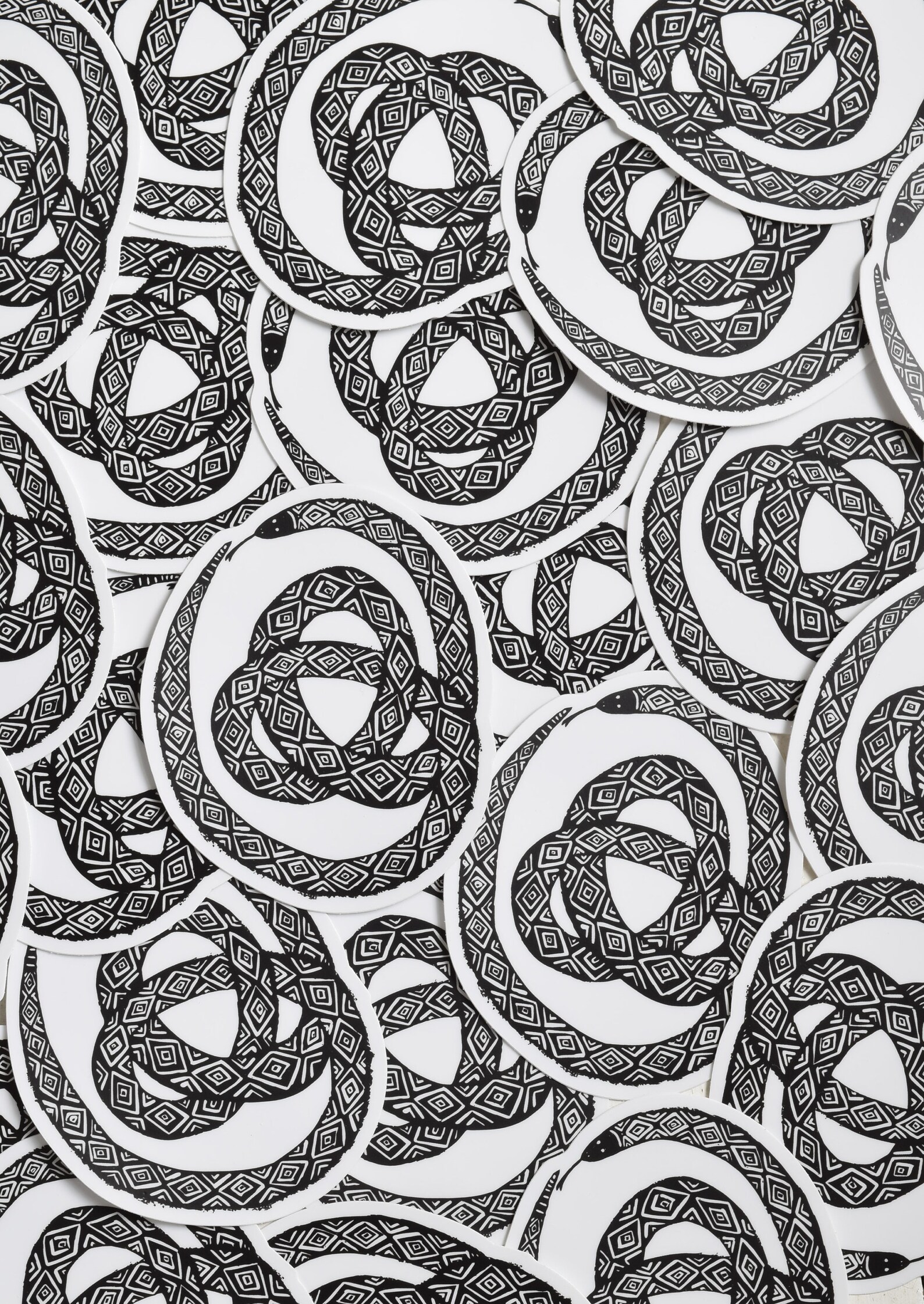 Serpent Sticker 4 Decal Vinyl Sticker Ouroboros - Etsy