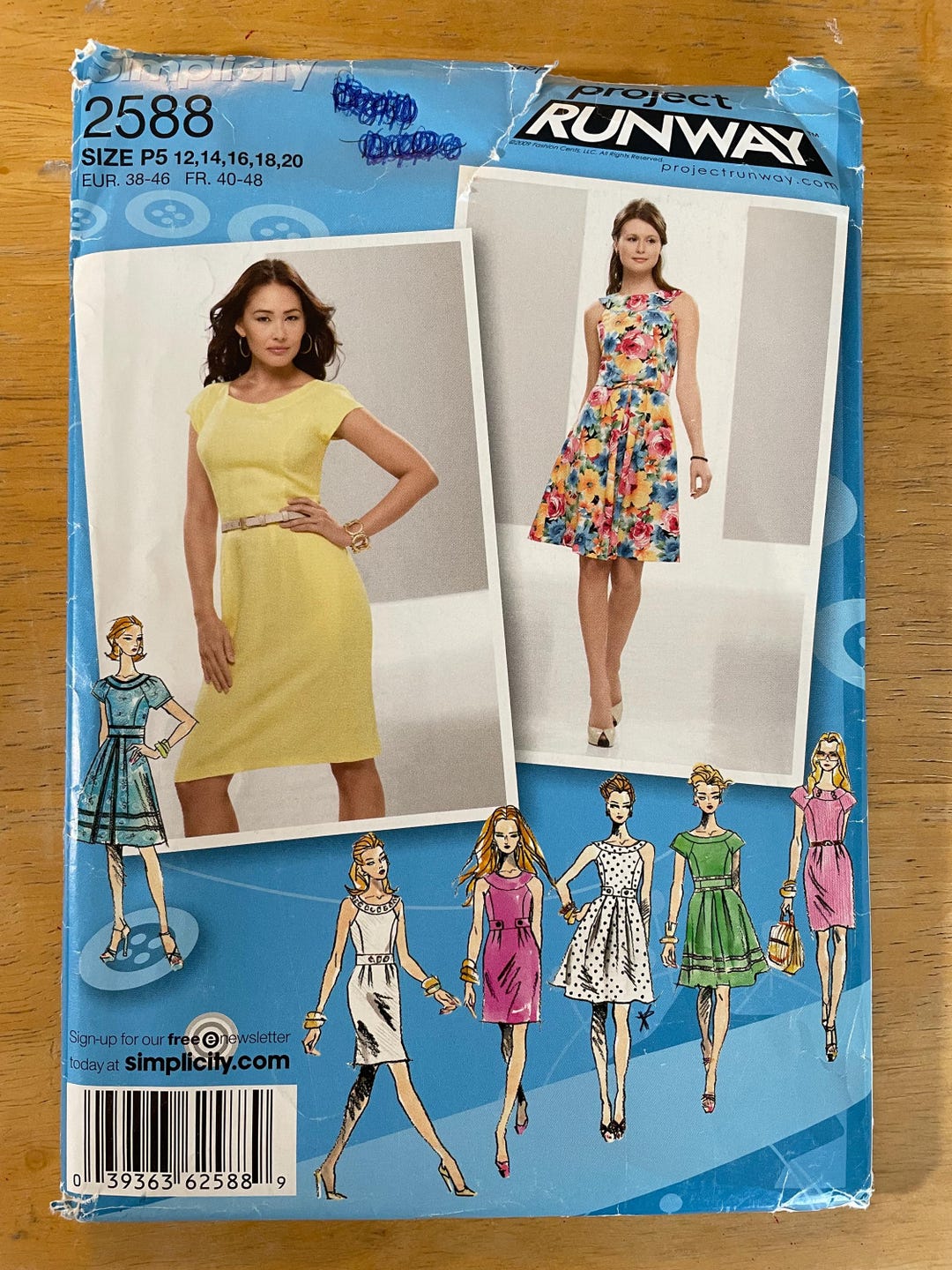 Simplicity 2588 Pattern UNCUT Project Runway Princess Seam Dress ...