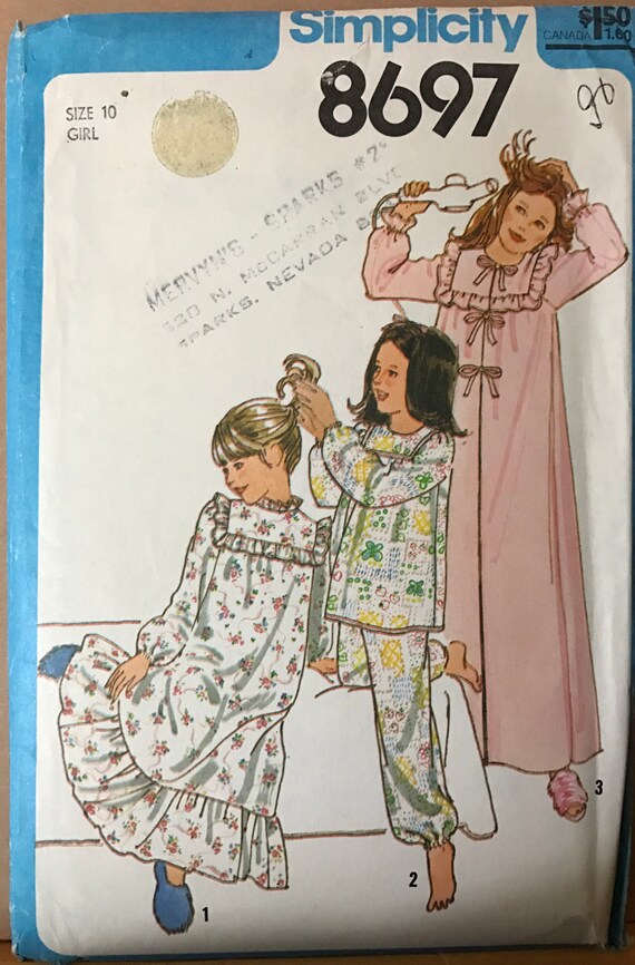 Simplicity 8697 Pattern UNCUT 1970s Girl's Ruffled Yoke | Etsy