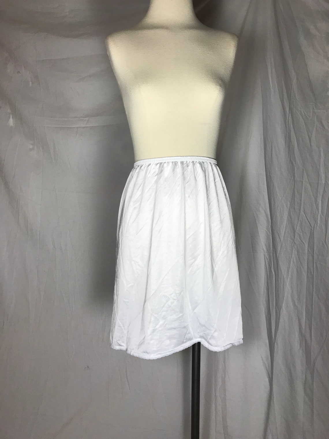 Vassarette White Stretch Nylon Half Slip With Narrow Lace Trim - Etsy