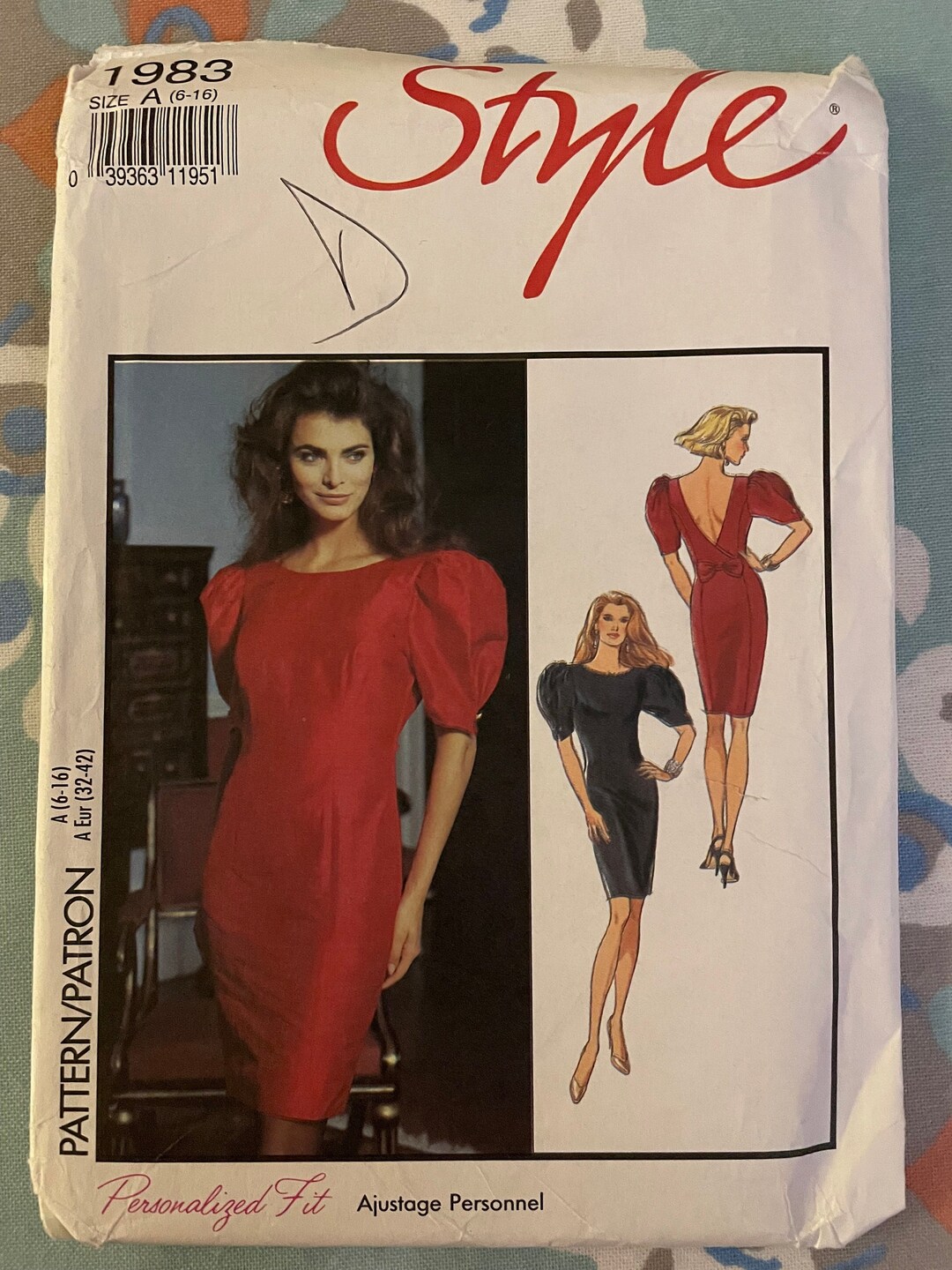 Style 1983 Pattern UNCUT 1990s Vintage Close Fitting Sheath Dress Short ...