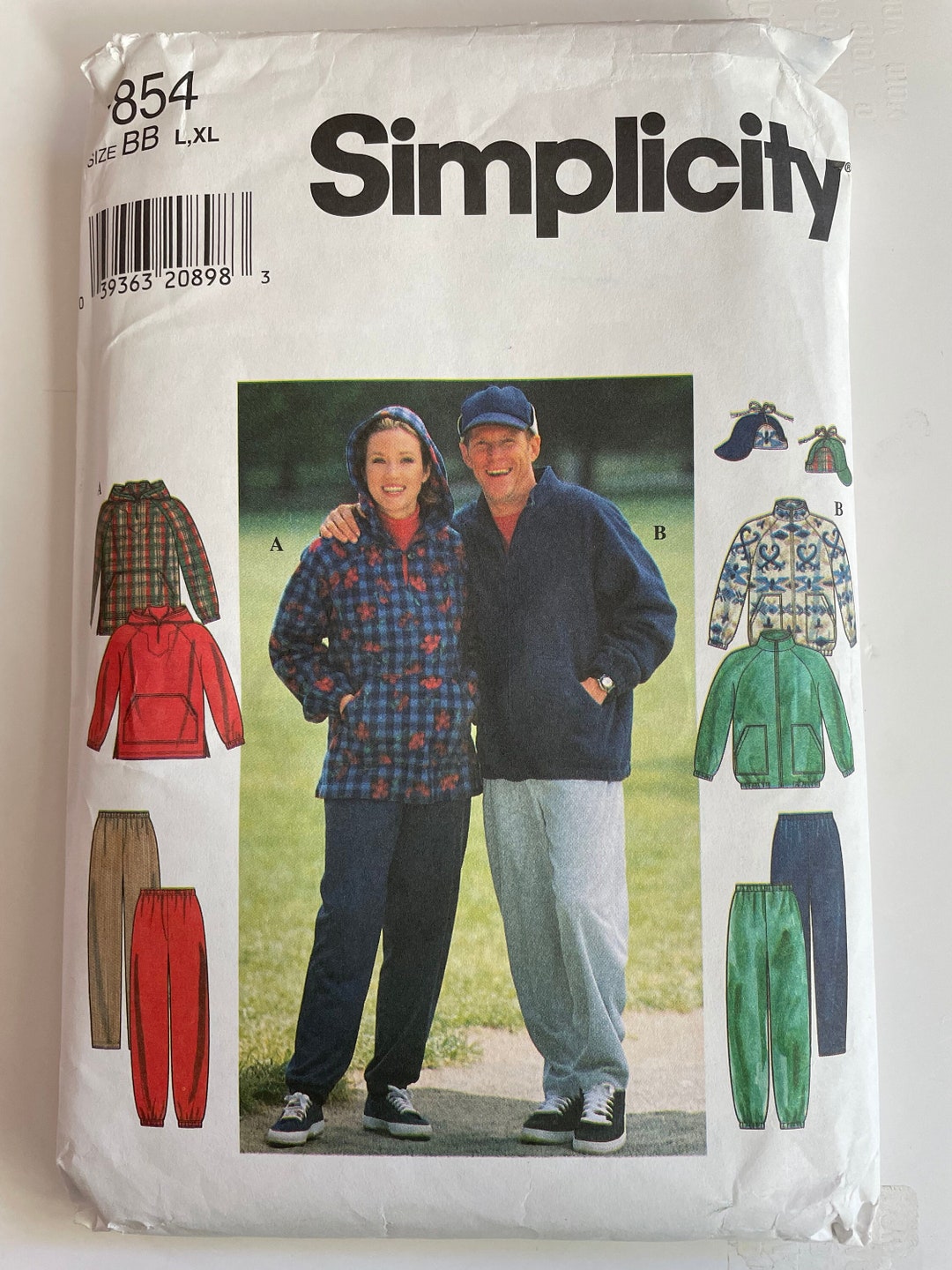 Simplicity 7854 Pattern UNCUT Mens Womens Sweatsuit Hoodie Zip Front ...