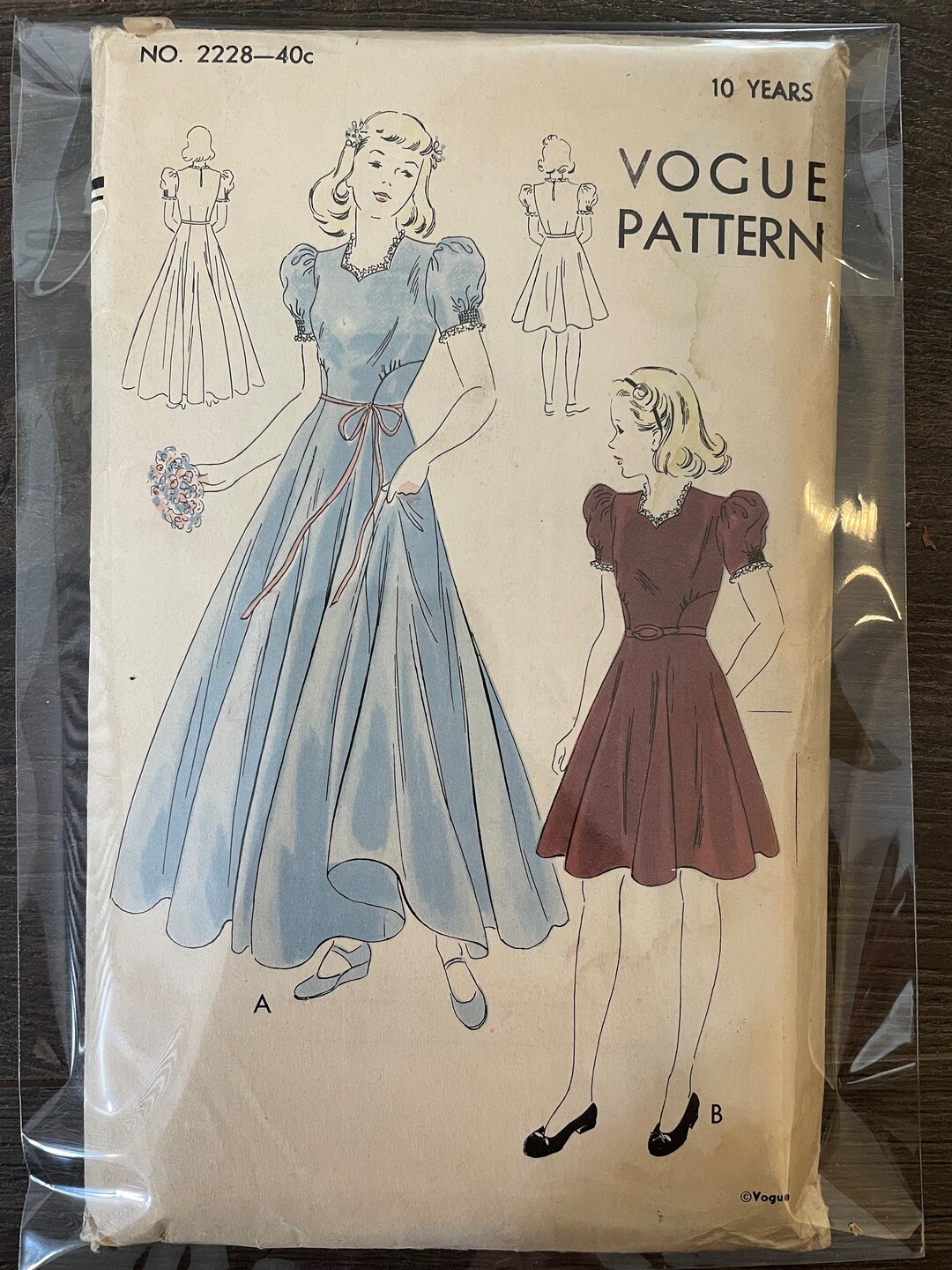 Vogue 2228 Pattern CUT Complete 1940s Vintage Girl's Sweetheart Neck ...