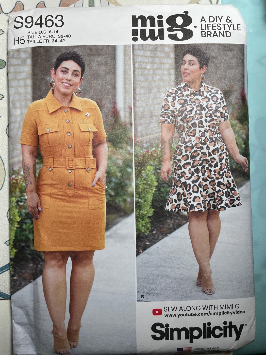 Simplicity S9463 9463 Pattern UNCUT Mimi G Mini Dress Yoke Darts Wide ...