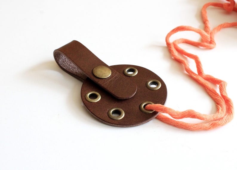 Handmade Leather Yarn Divider: Knitting & Crochet Organizer - Etsy Canada