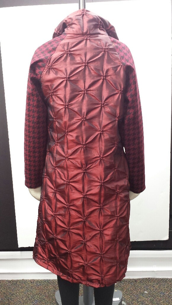 Stunning Red Quilted Long Coat With Built in Scarf Detail - A Runway ...