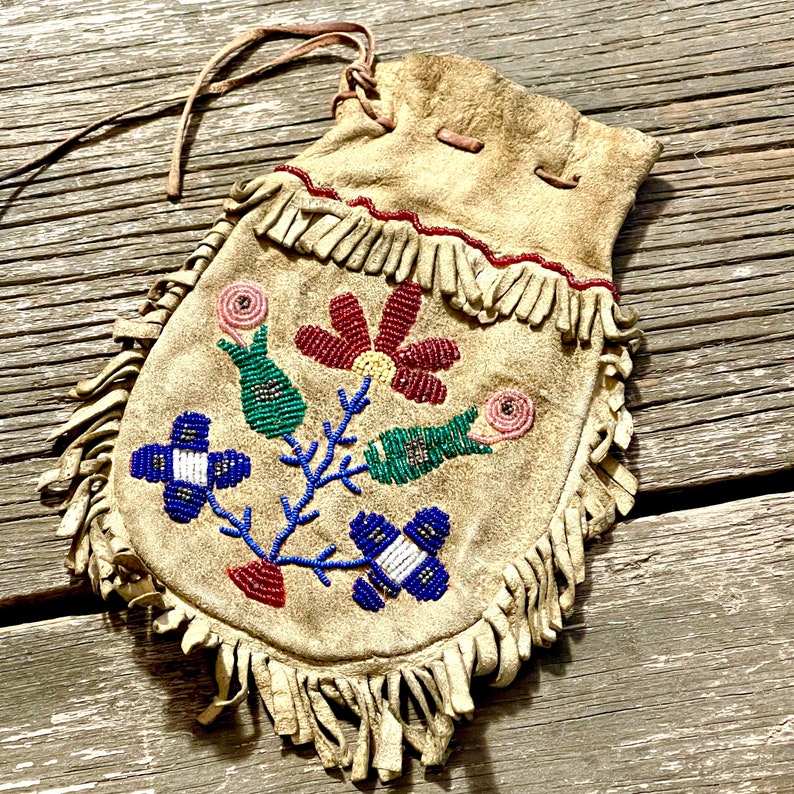 Antique Native American Beaded Bag Santee Sioux Beaded Bag - Etsy