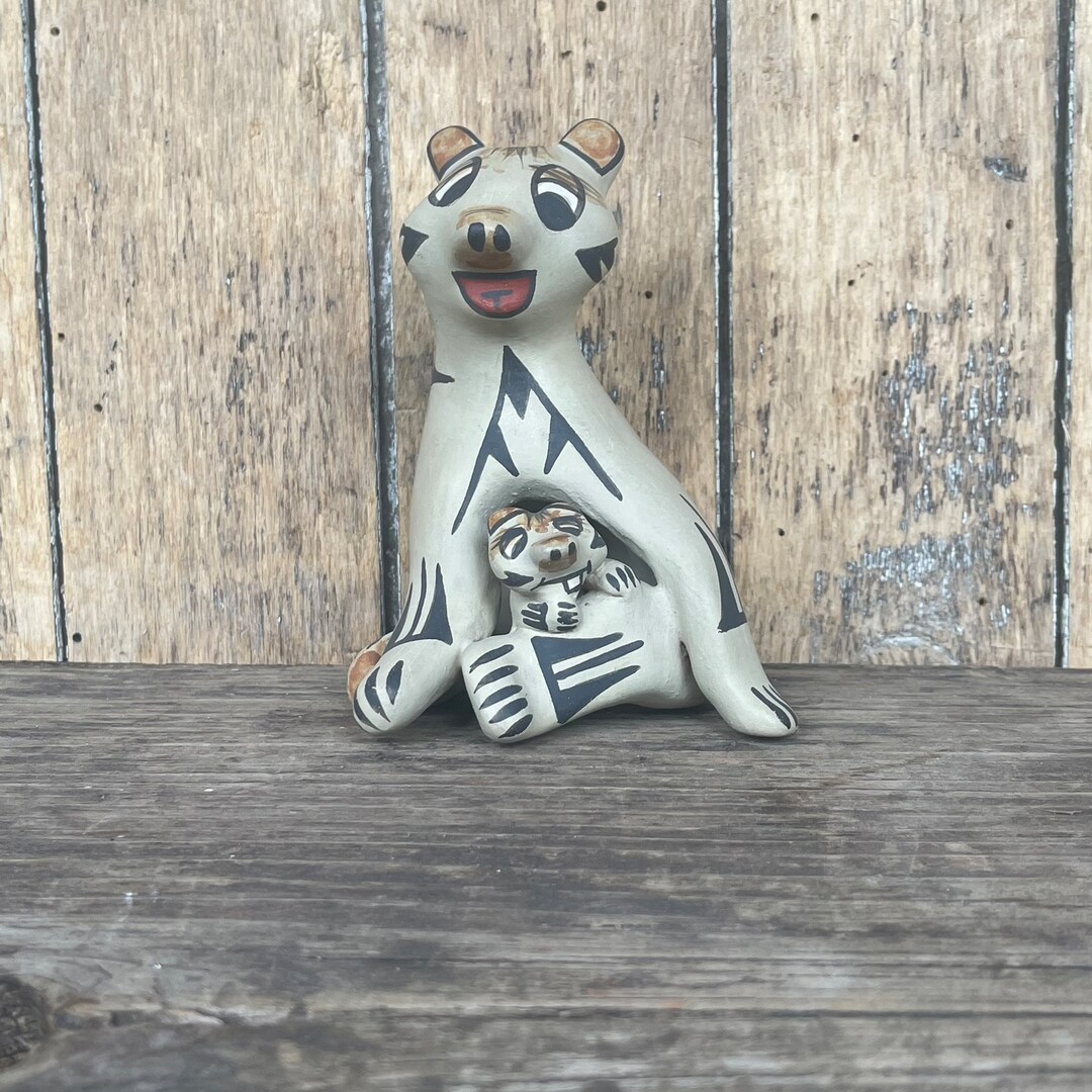 Authentic Native American Clay Storyteller Dog Sculpture With Puppy ...