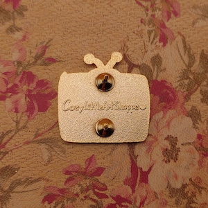 Retro Love - 1 Inch Antique TV Enamel Lapel Pins (pink, Green) - Etsy