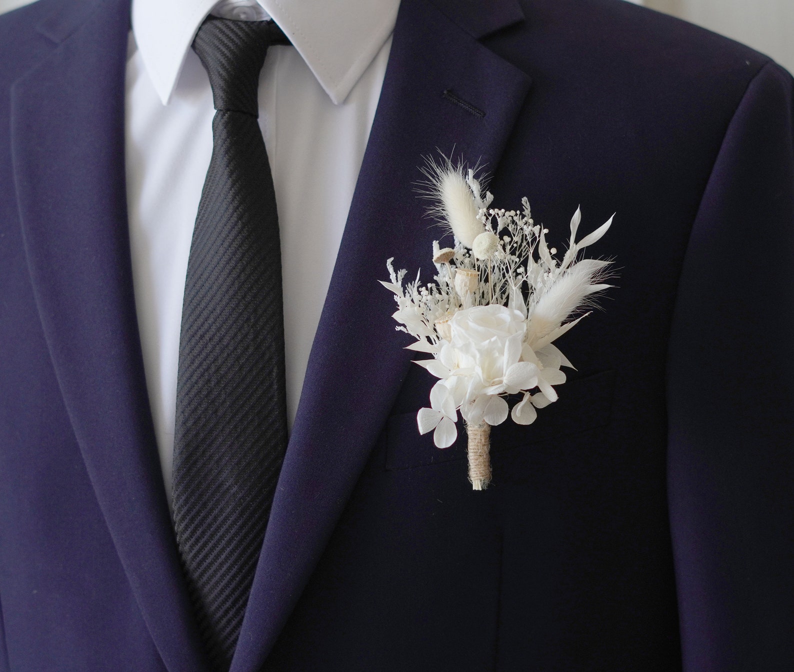White Rose Boutonniere/wedding Boutonniere/dry Flower - Etsy
