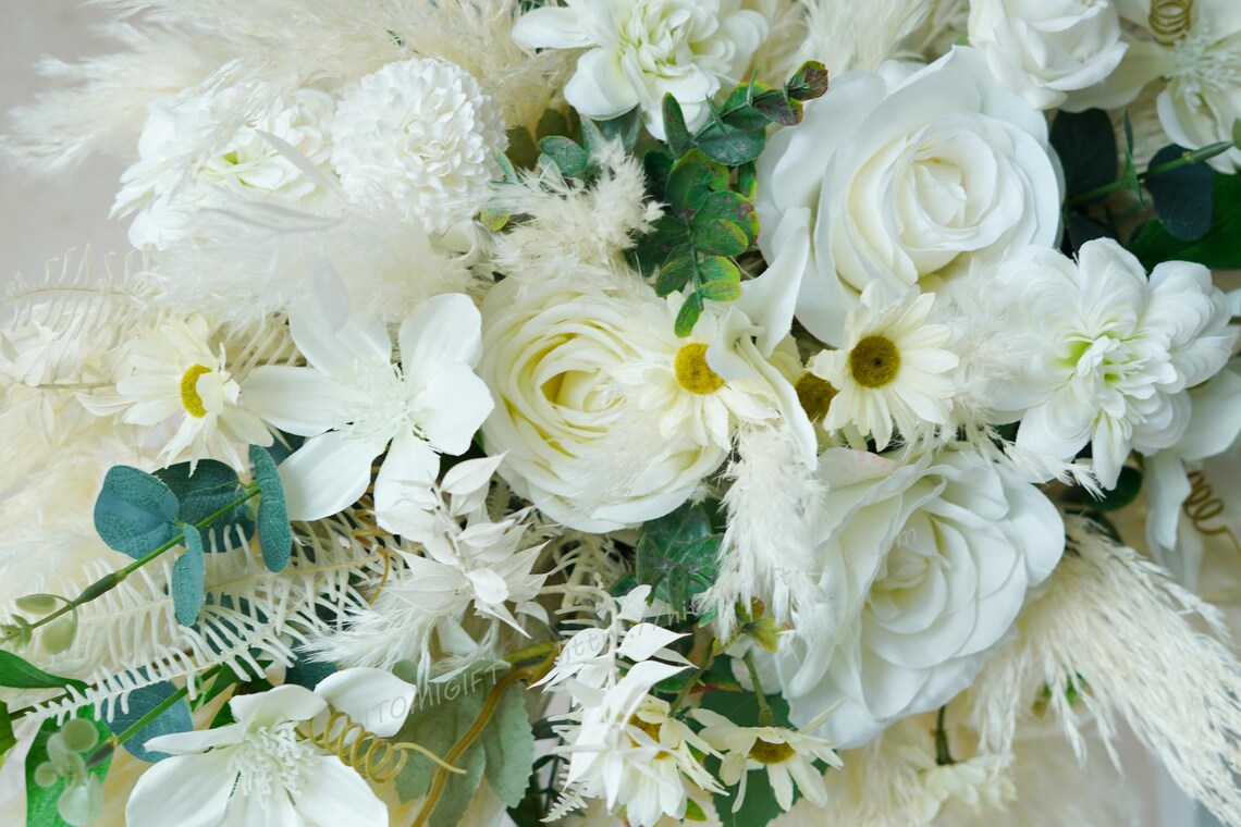 White Wedding Archway Flower,ceremony Arbor Flowers,wedding Corner Swag ...