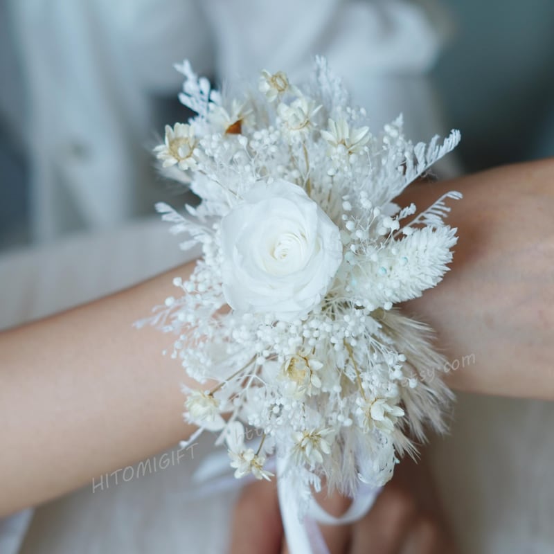 Small Corsage - Etsy