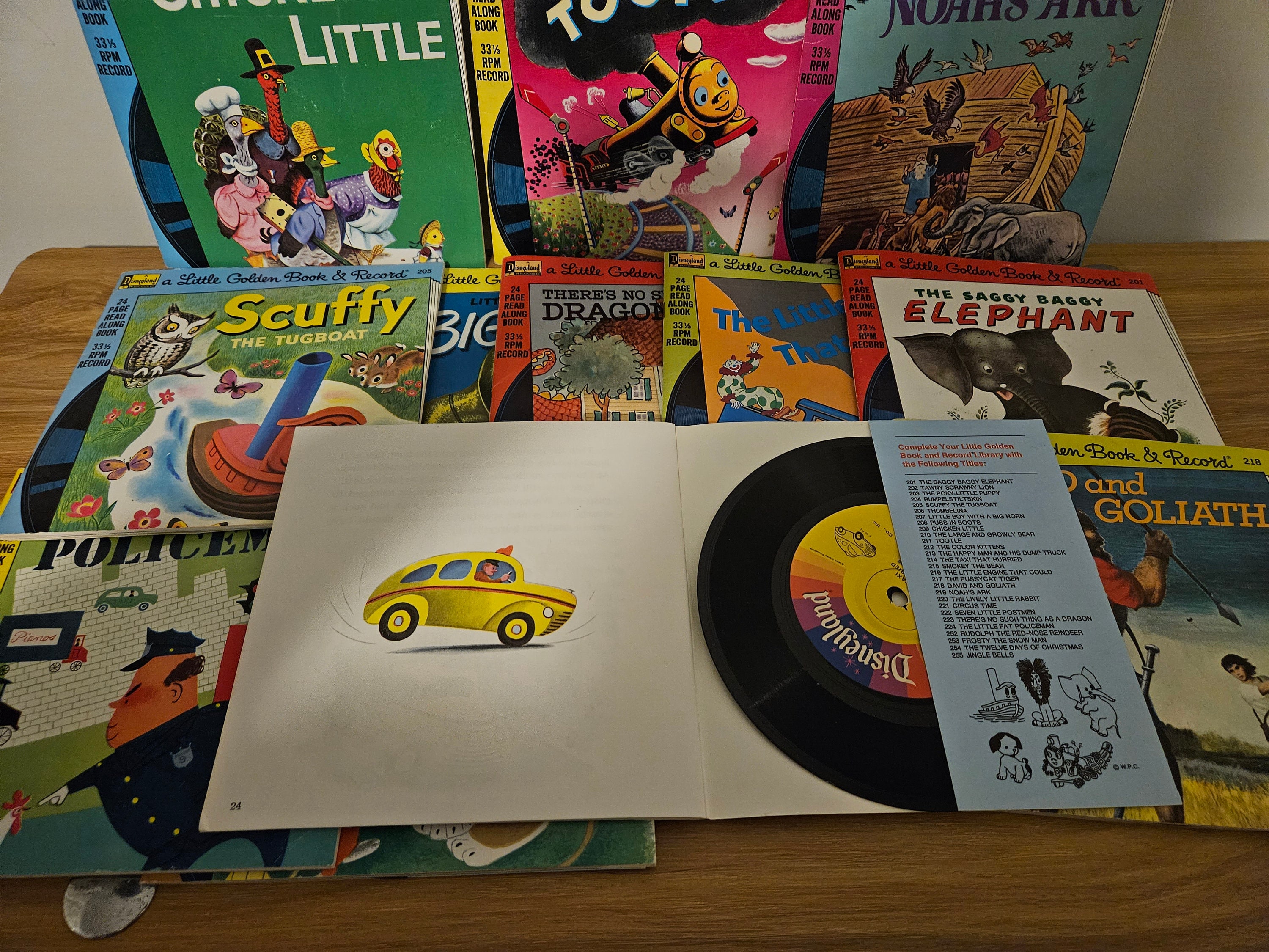 Vintage Box Set WALT DISNEY Little Golden Book Record Read Along ...