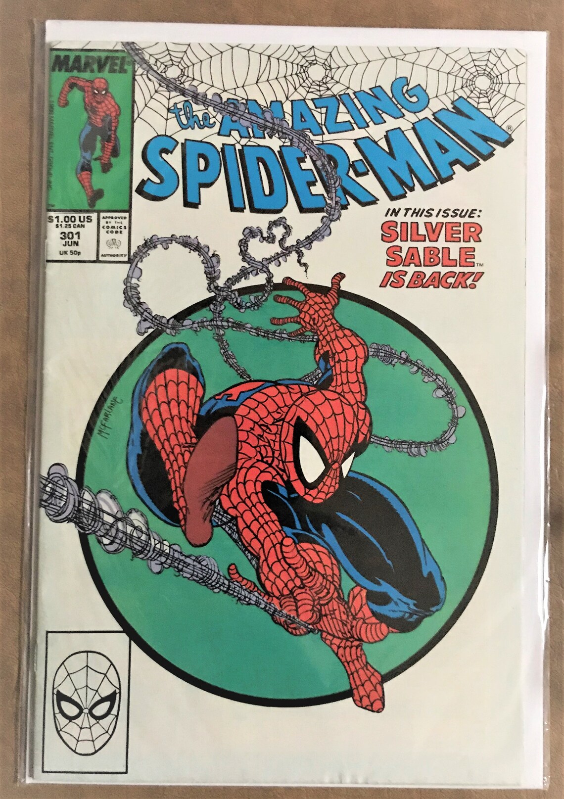 Set of (2) | Secret Wars Spider-man Toy 1984 + Amazing Spider-man 301 ...