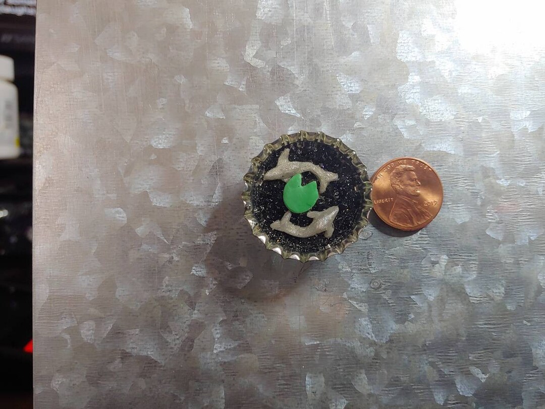 Koi Pond Magnet - Etsy