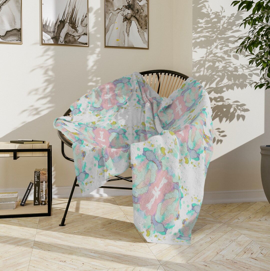 Mirrored Watercolor Silky/minky Throw Blanket or Bed Throw, Pink ...