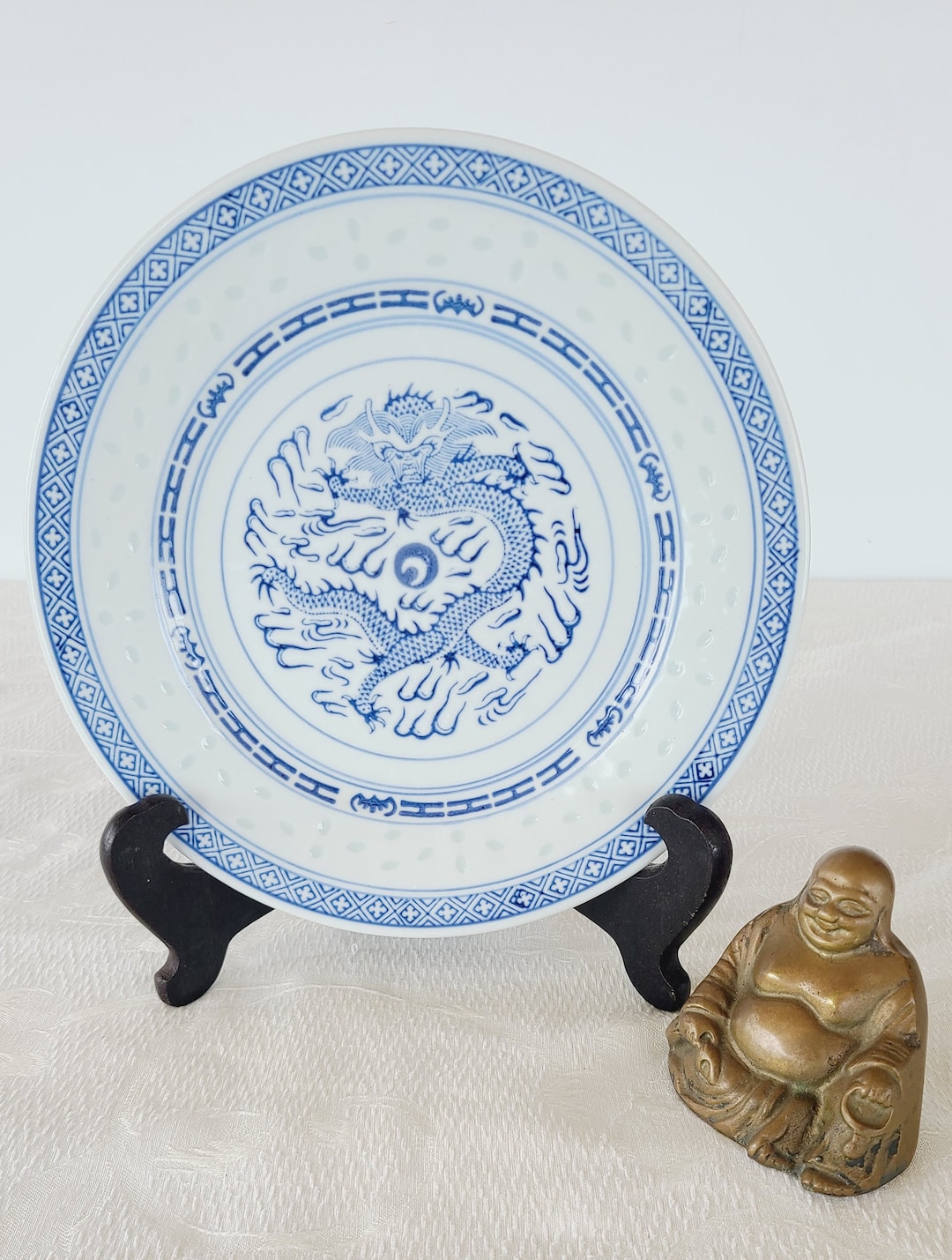 Vintage Porcelain Chinese Dragon 9 Inch Luncheon Plate With Rice Eyes ...