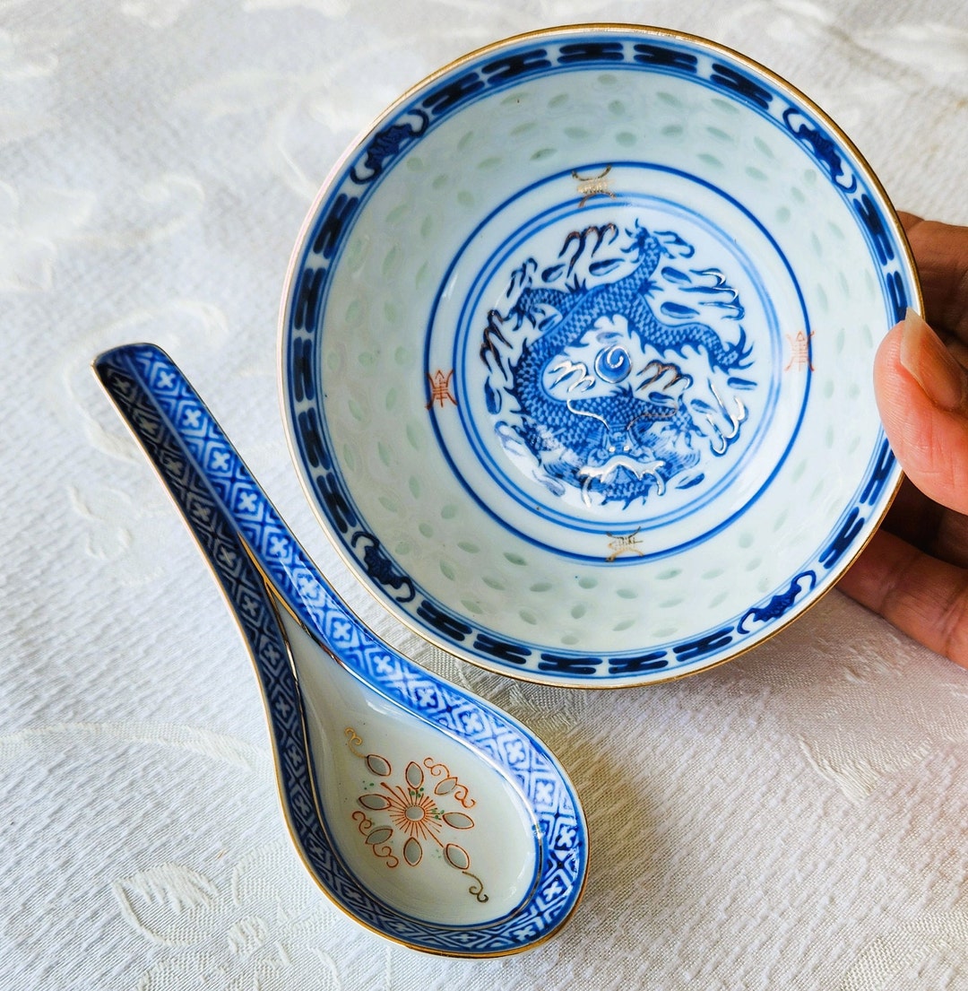 Vintage Porcelain Chinese Dragon Rice/soup Bowl With Rice Eye Trim and ...