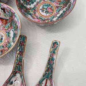 Vintage Rose Medallion Famille Set of 4 Rice Bowls and Spoons, Hand ...