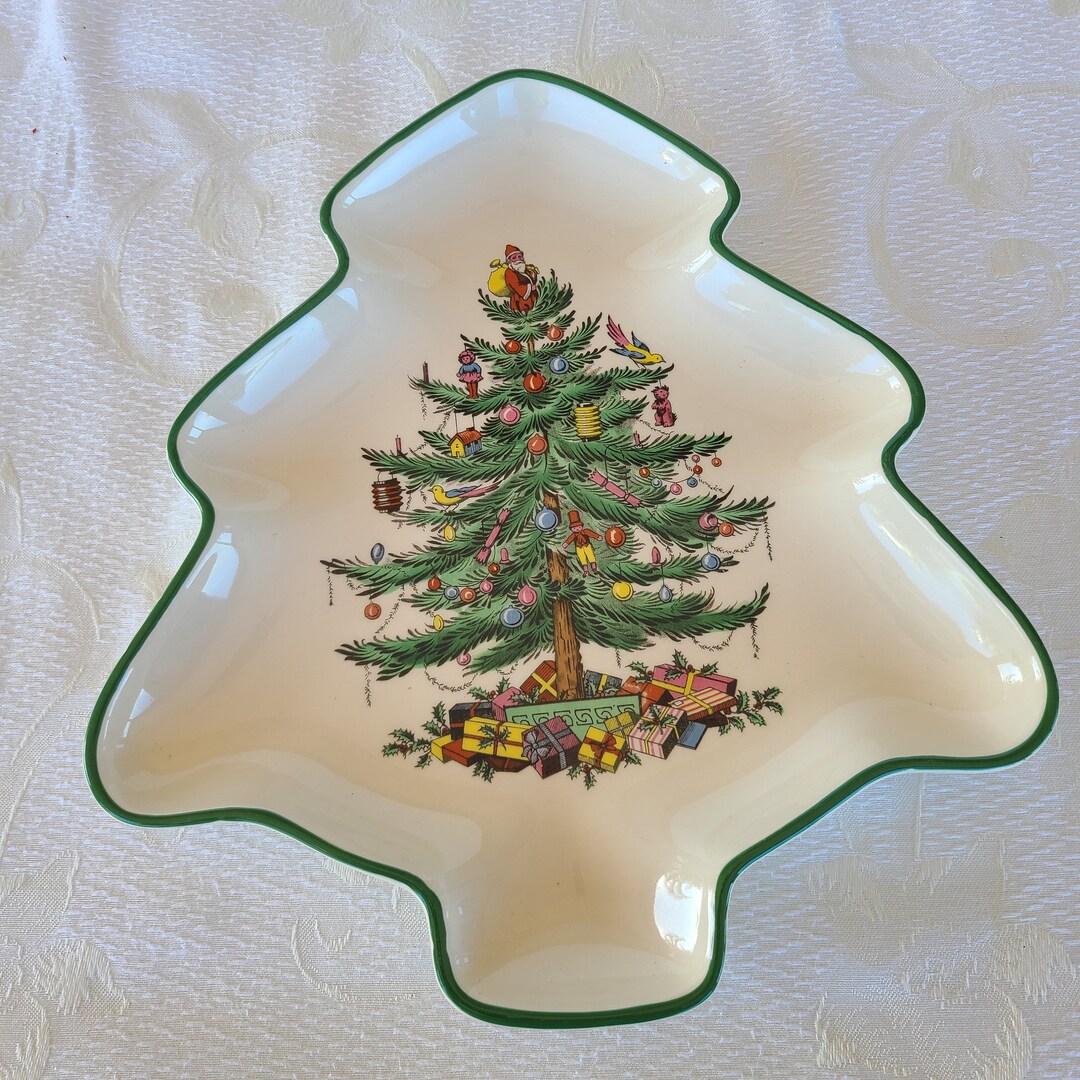 Large Tree Shaped Dish With Green Trim and Decorated Christmas Tree ...