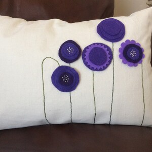 Yellow Spring Blossom Pillow, 3D Felt Applique Throw, Minimalist Floral ...