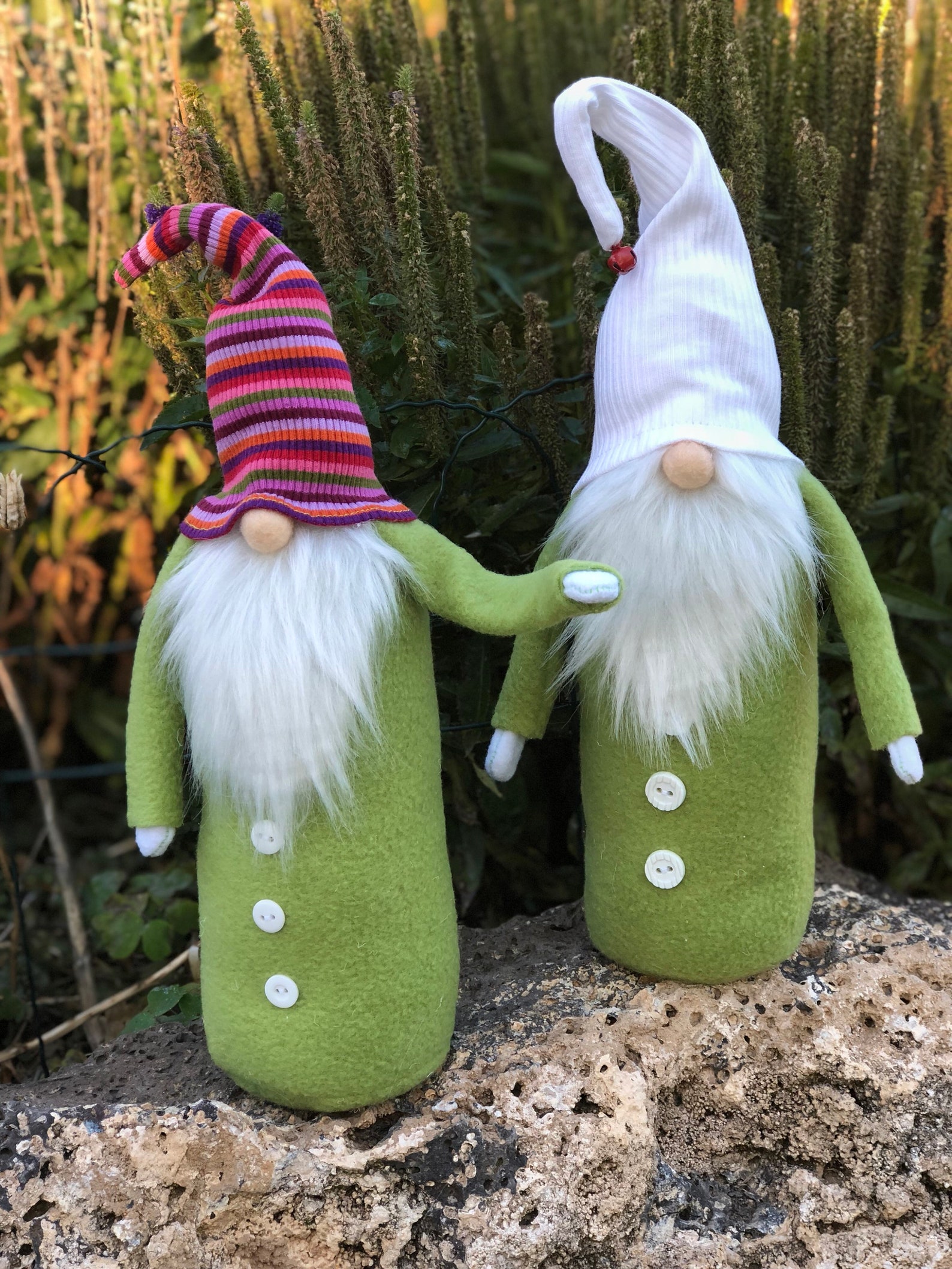 Gnomo verde con sombrero blanco gnomo de Navidad sueca - Etsy México