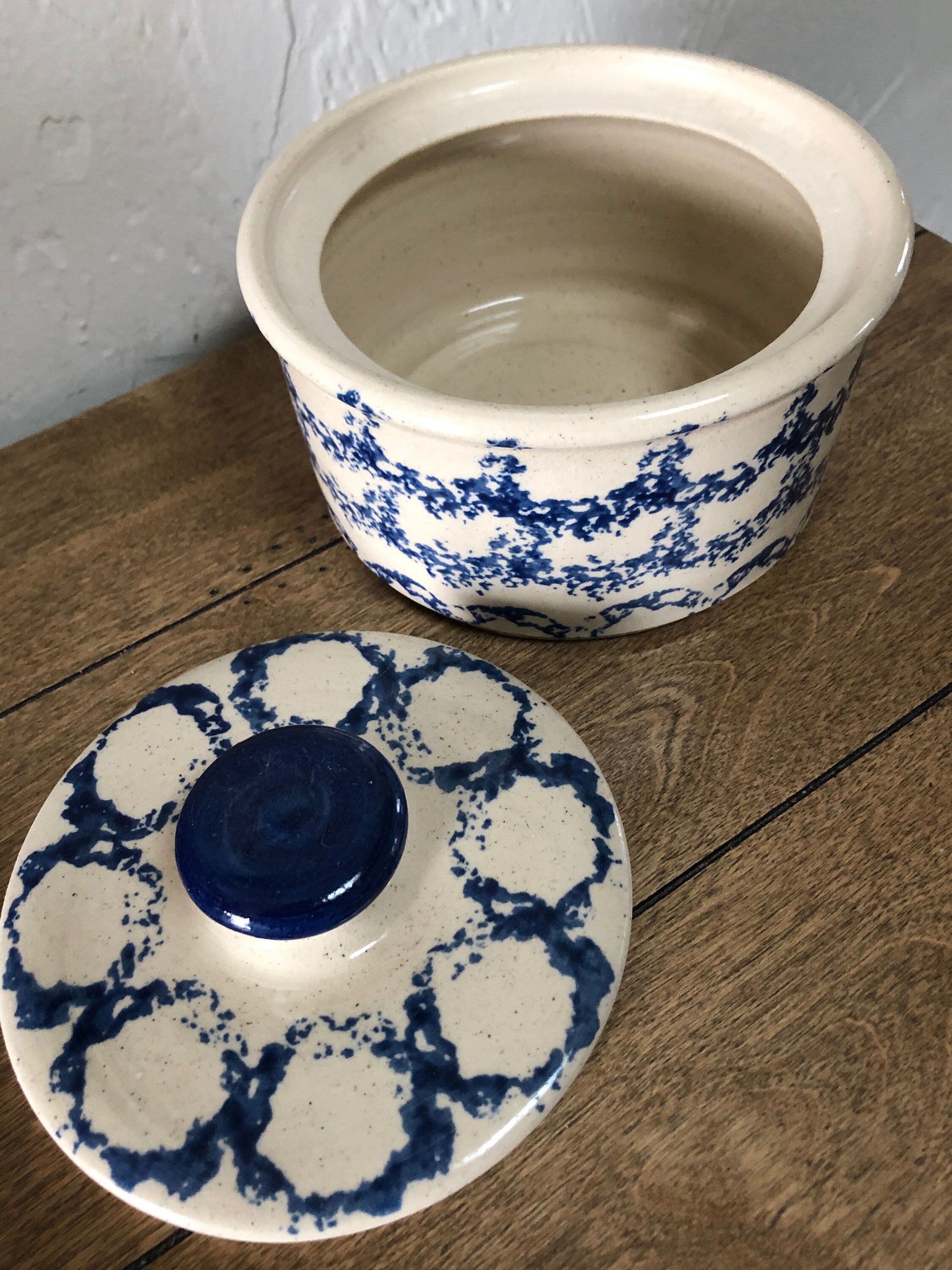 Vintage Blue Spongeware Stoneware Crock With Lid by Westerwald | Etsy