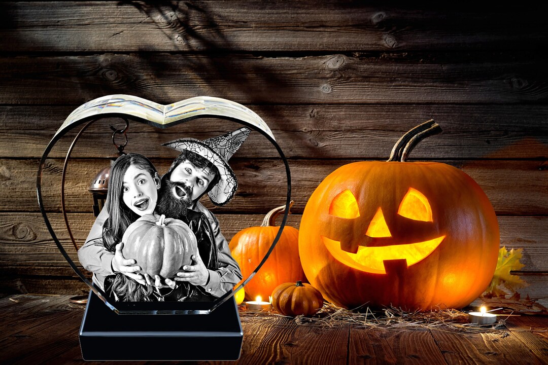 3D Crystal Pictures, Personalized Halloween Gift, Custom Spooky Gift ...