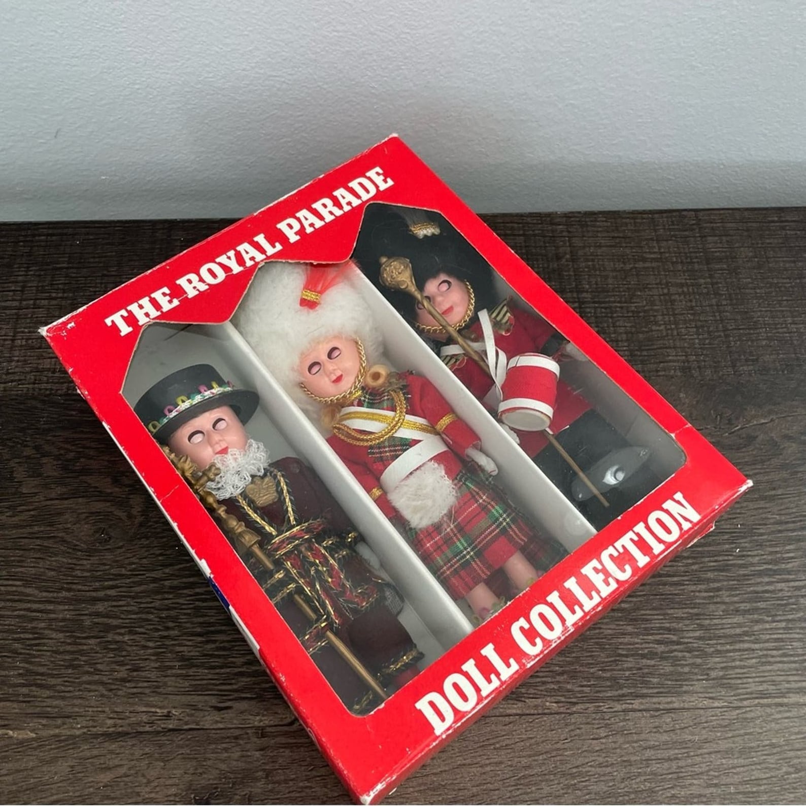 Vintage | the Royal Parade Doll Collection United Kingdom England ...