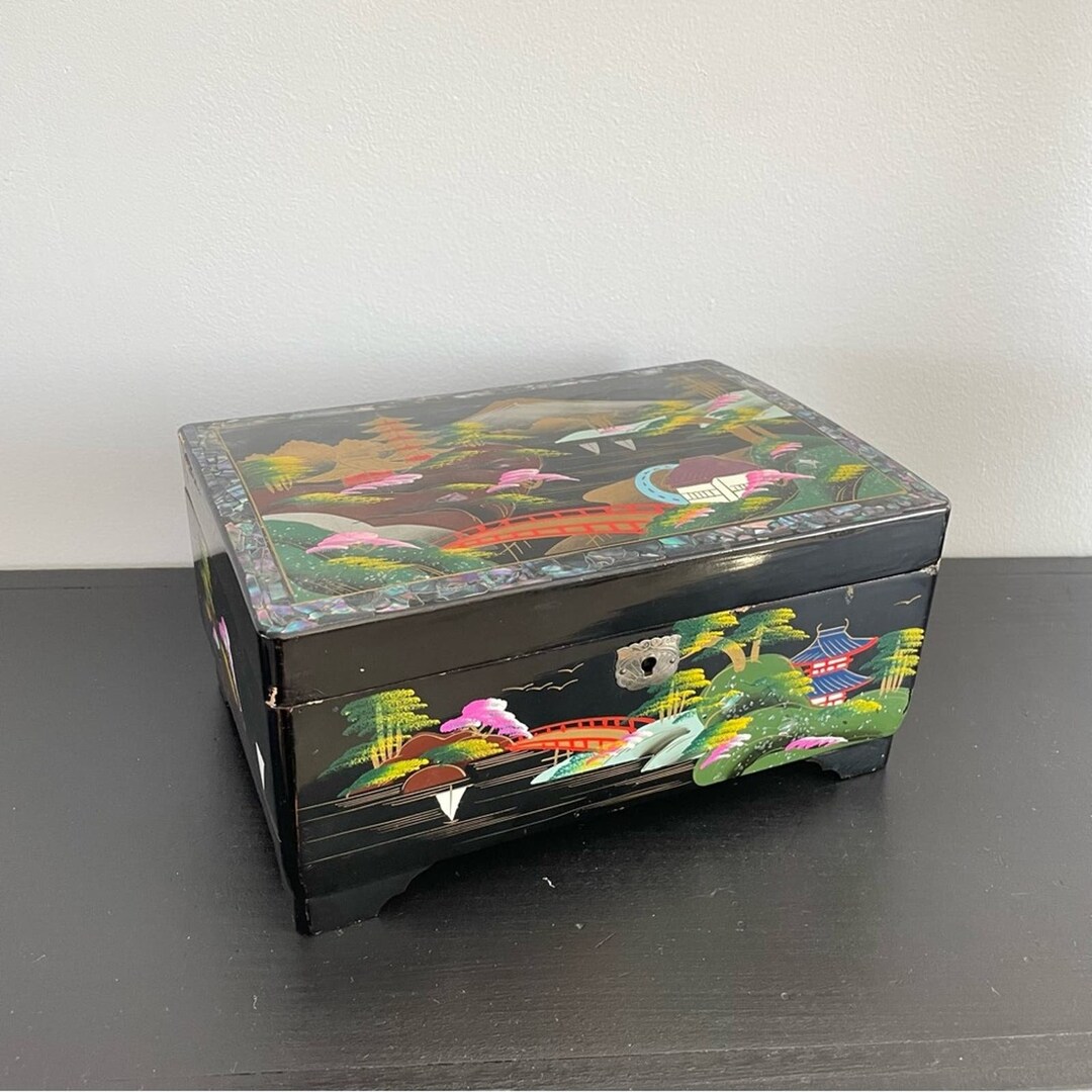 Vintage | Japanese Black Lacquer Jewelry Music Box Mother of Pearl ...
