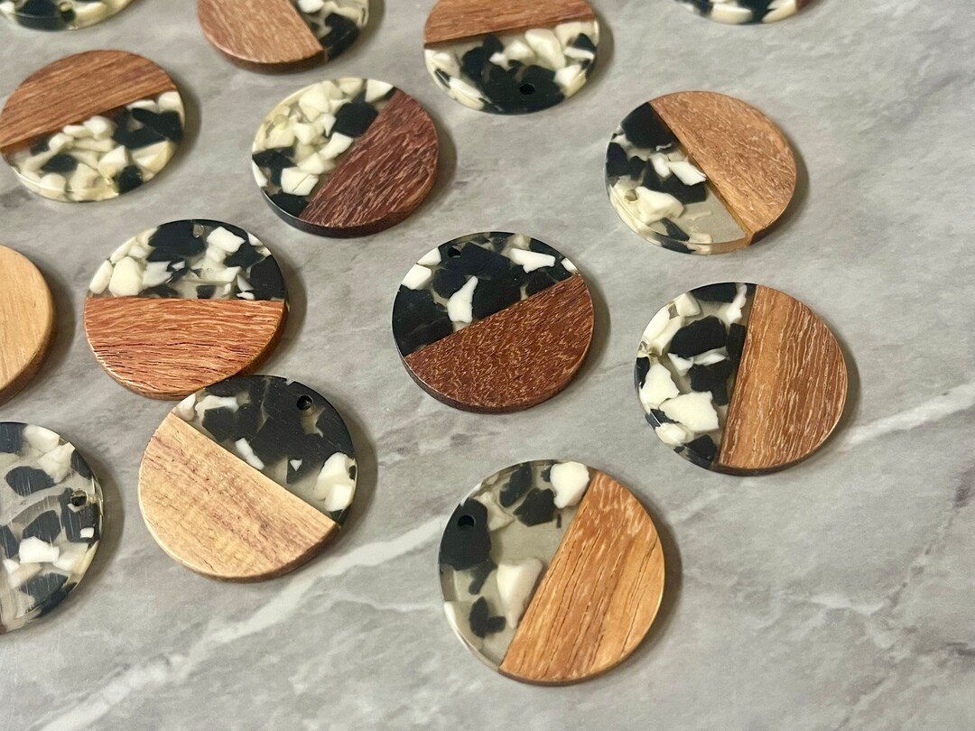 Wood Grain Art Deco Resin Beads, Round Cutout Acrylic 28mm Earring ...