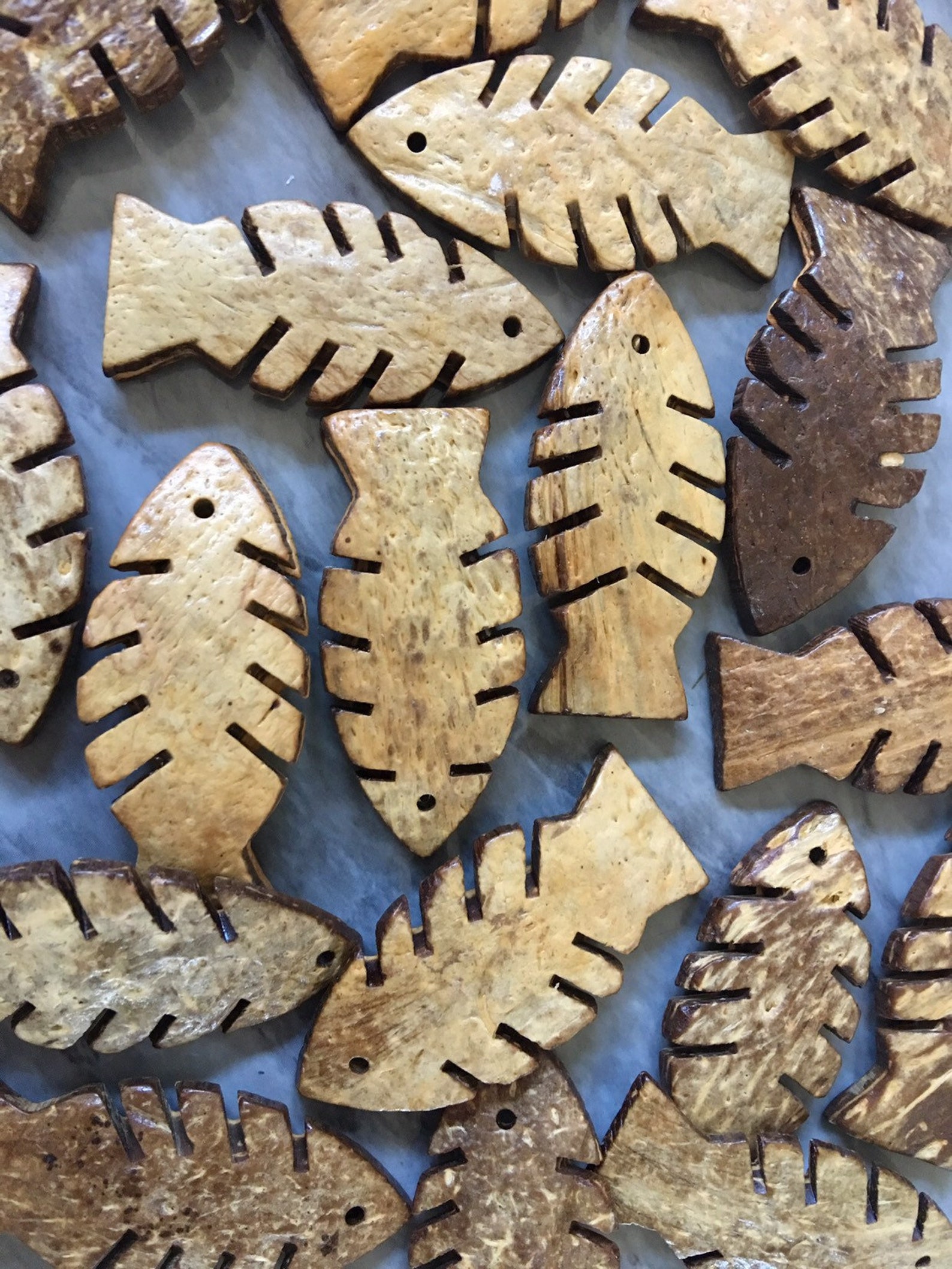 WHOLESALE Coconut Shell Rounds Tan Pendant Natural Cream - Etsy