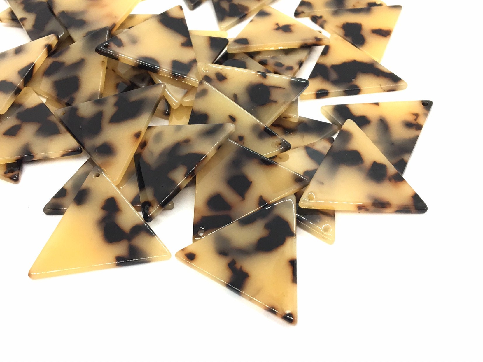 Blonde Tortoise Shell Beads triangle shape acrylic 36x31mm | Etsy