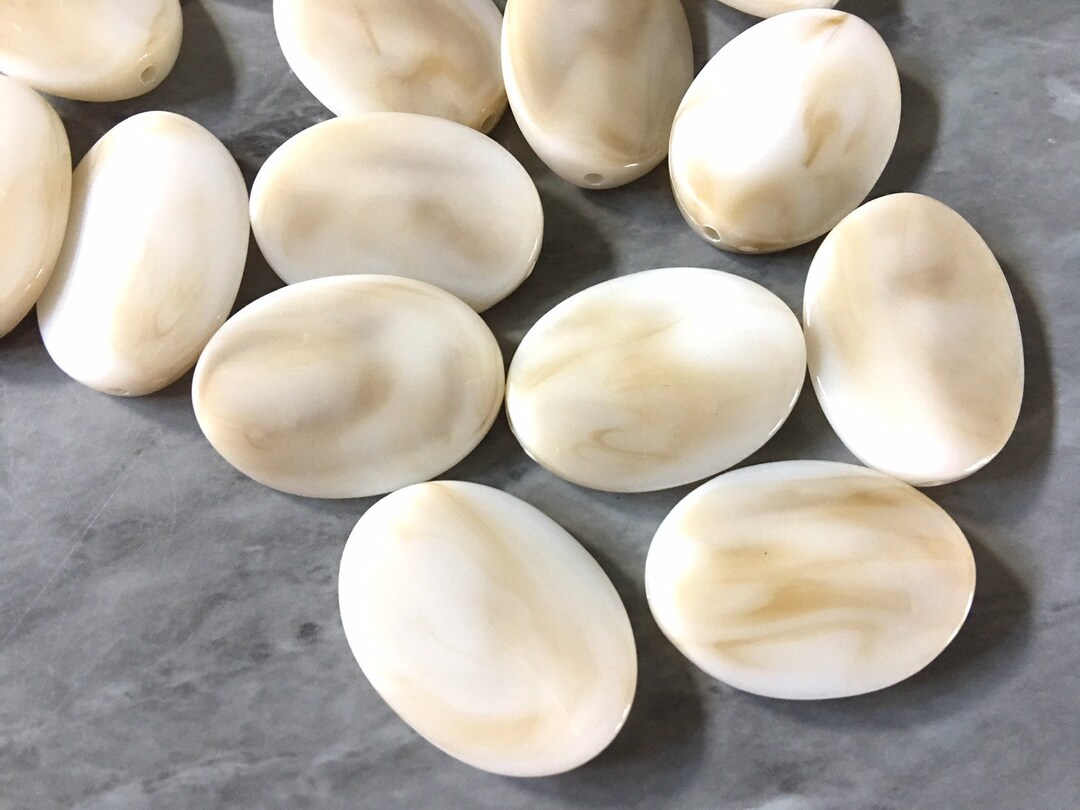 Cream 30mm Acrylic Beads, Chunky Craft Supplies for Jewelry Making ...