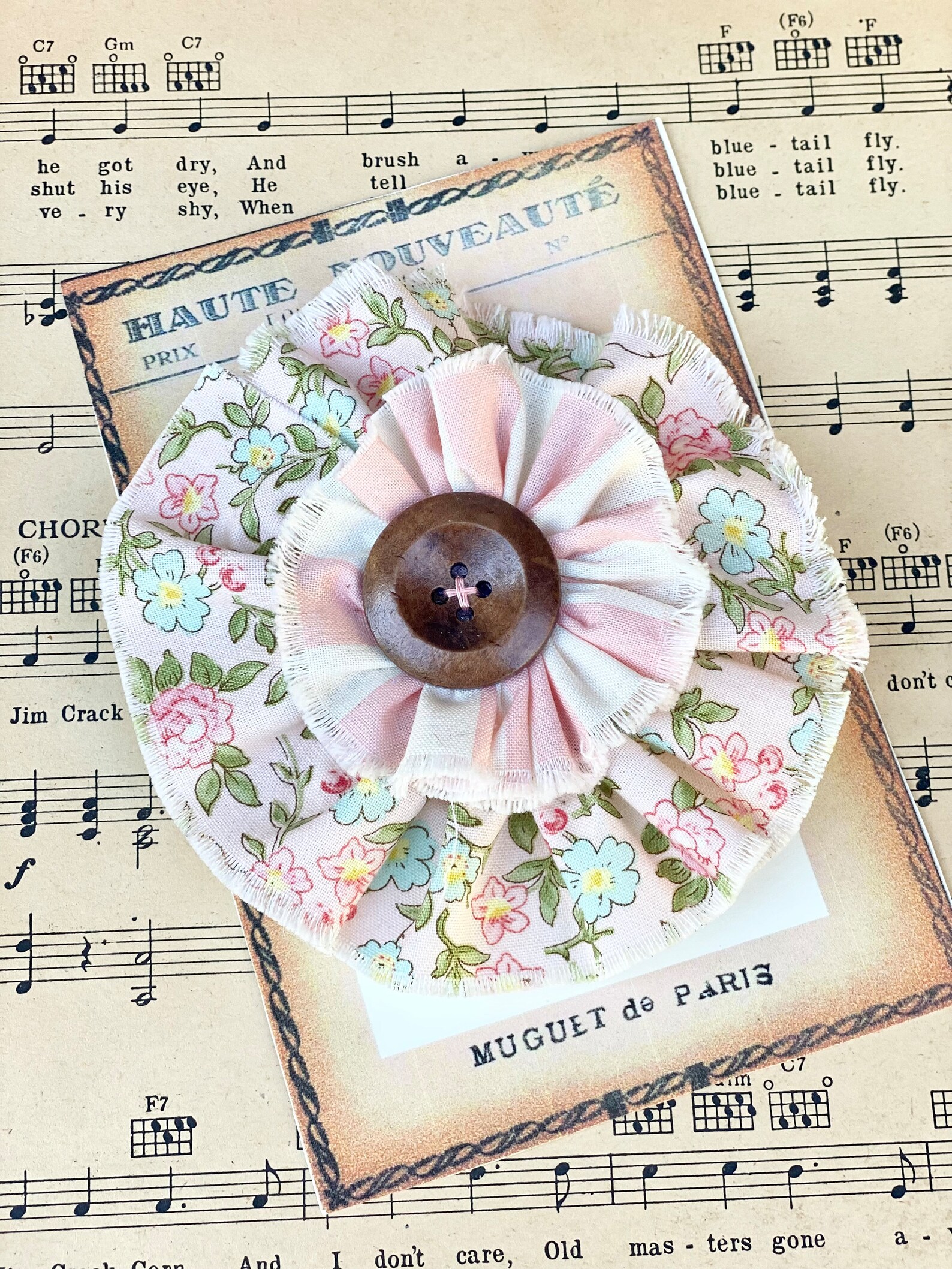 Vintage Stripe and Floral Flower Brooch That Can Be Pinned on Clothing ...