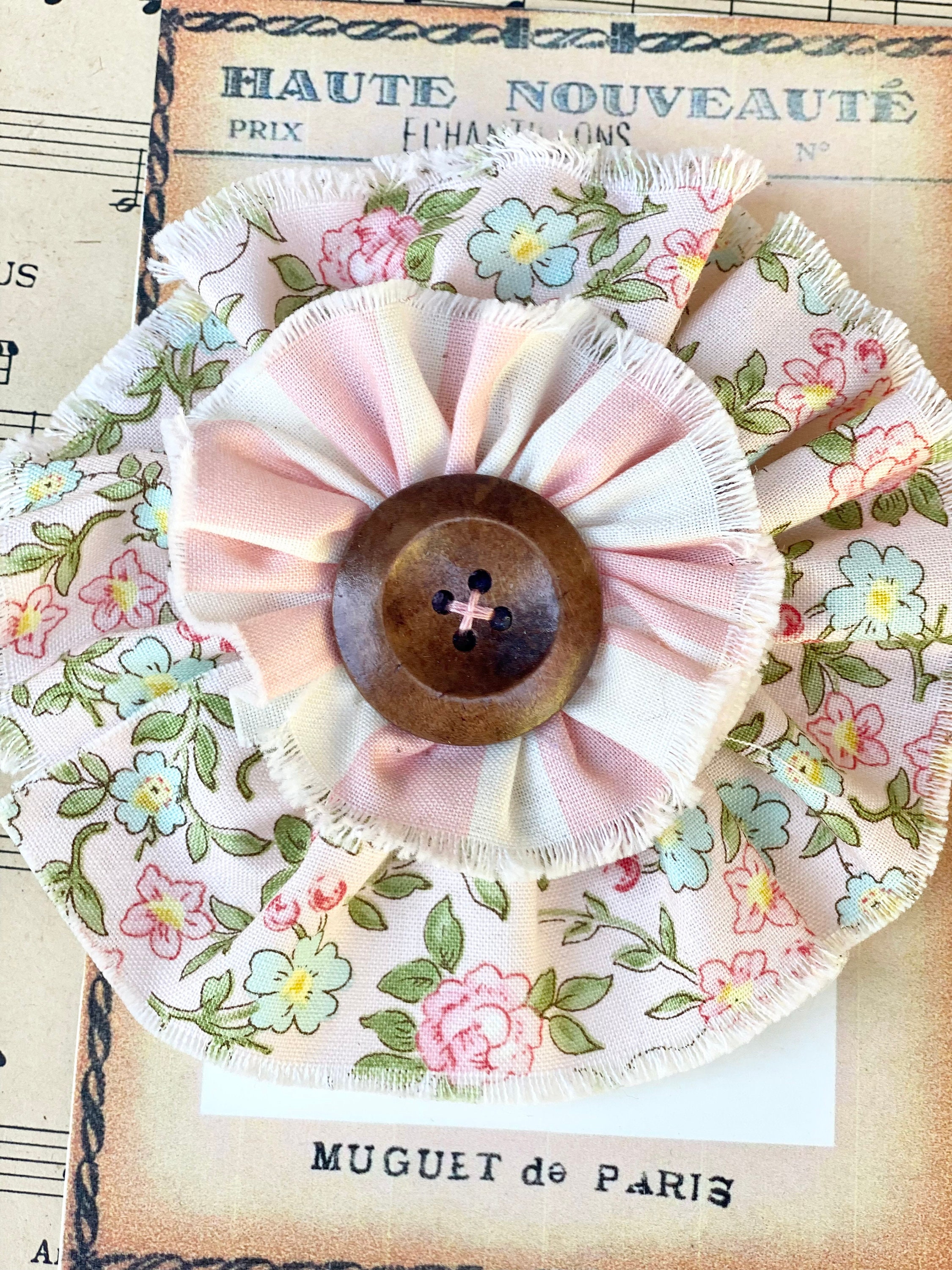 Vintage Stripe and Floral Flower Brooch That Can Be Pinned on Clothing ...