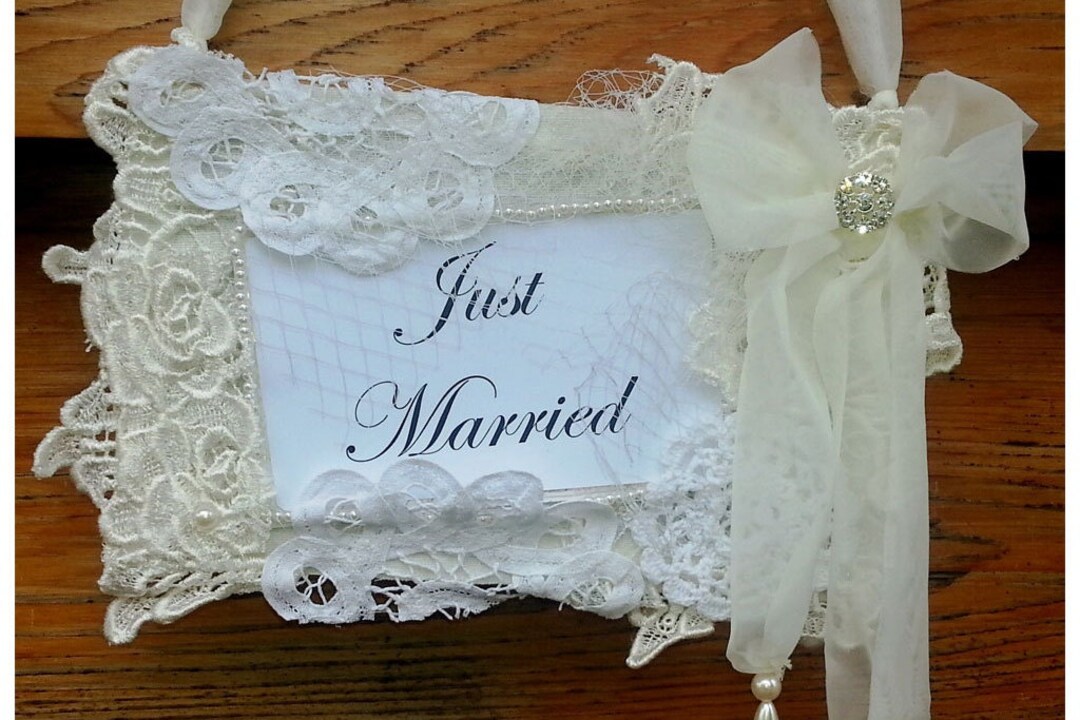 Romantic Lace and Pearl Wedding Sign by Miss Rose Sister Violet ...