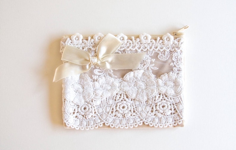 Vintage Style Lace Zip Bags. Lace Zip Bags. Lace Purse. Bridal Purse ...